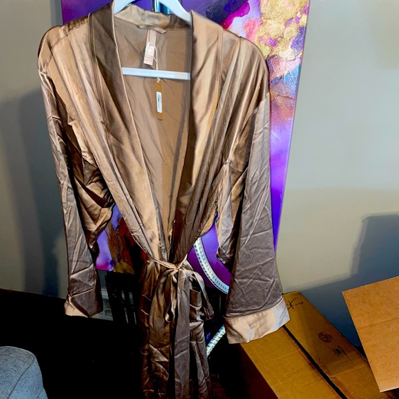 SKIMS | Intimates & Sleepwear | Skims Long Belted Stretch Silk Robe ...